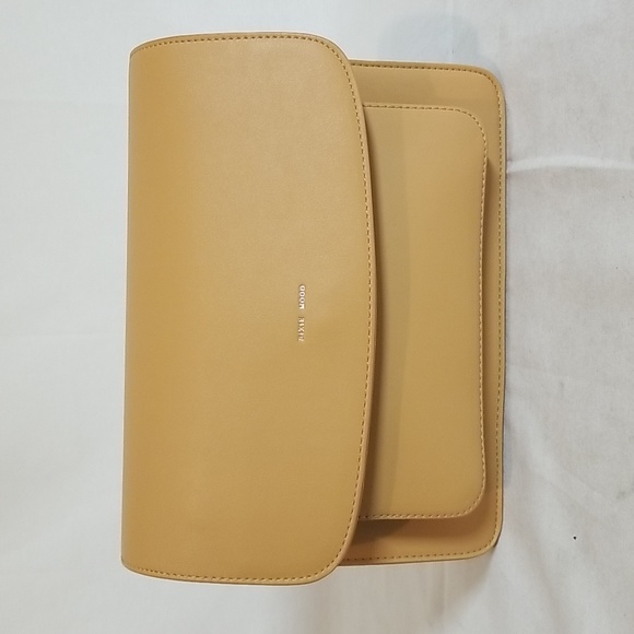Pixie Mood | Bags | Pixie Mood Zoe Crossbody | Poshmark